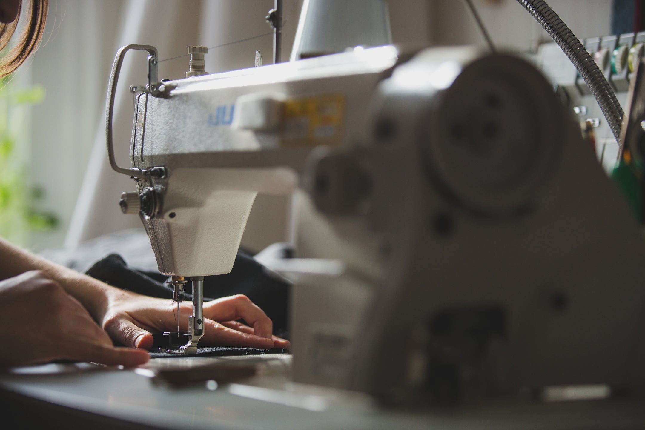 ATELIER WEAVES - Clothing Brand